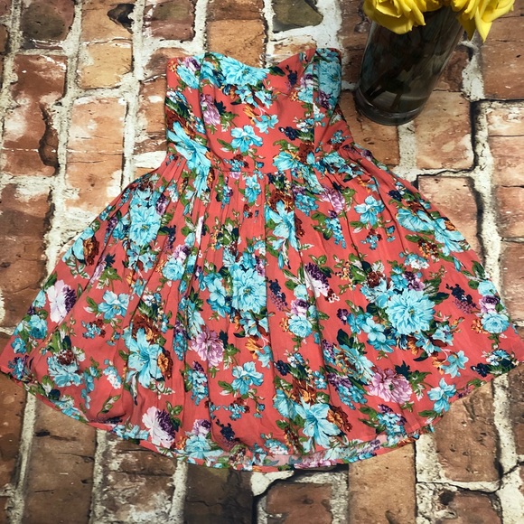 Jarlo London | Dresses | Jarlo London Sweetheart Floral Dress | Poshmark